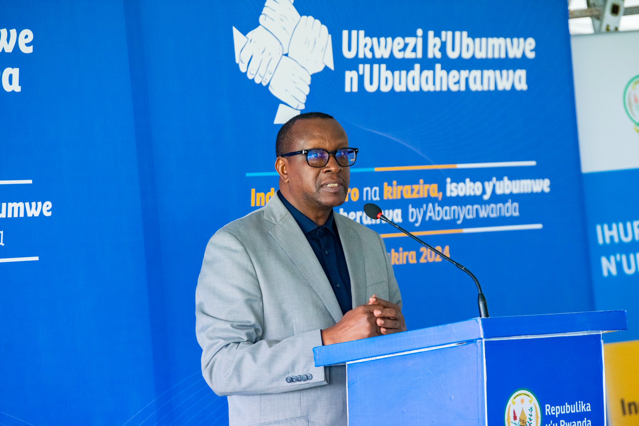 Minisitiri Bizimana yagaragaje ibisubizo by’ibibazo bikibangamiye ...
