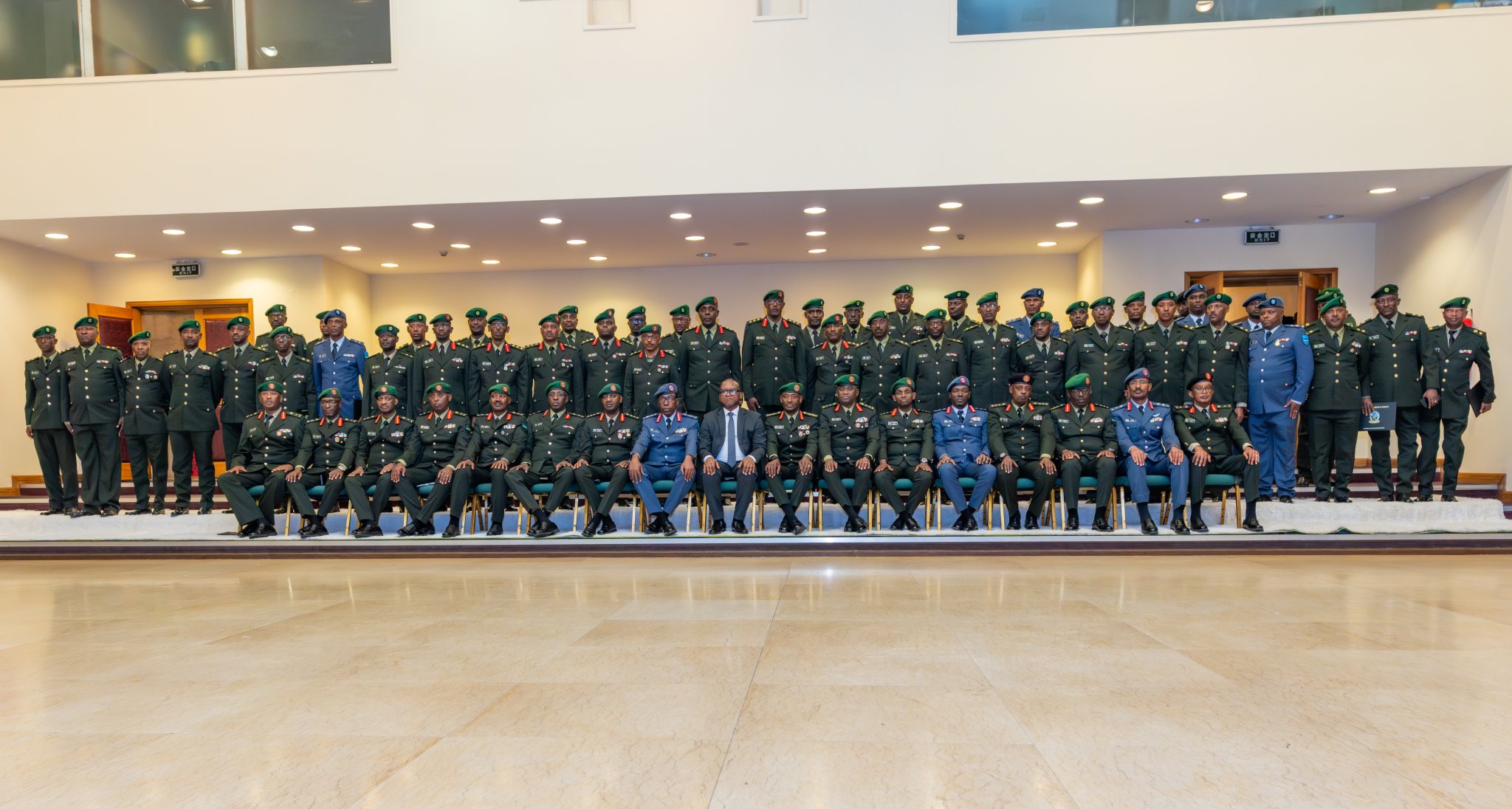 RDF yasezeye ku basirikare bagiye mu kiruhuko cy’izabukuru