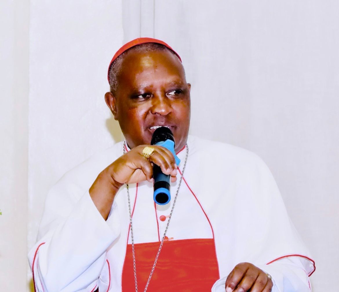 Kiliziya Gatolika yemereye abana b’ababyeyi bafite imiziro guhabwa ...