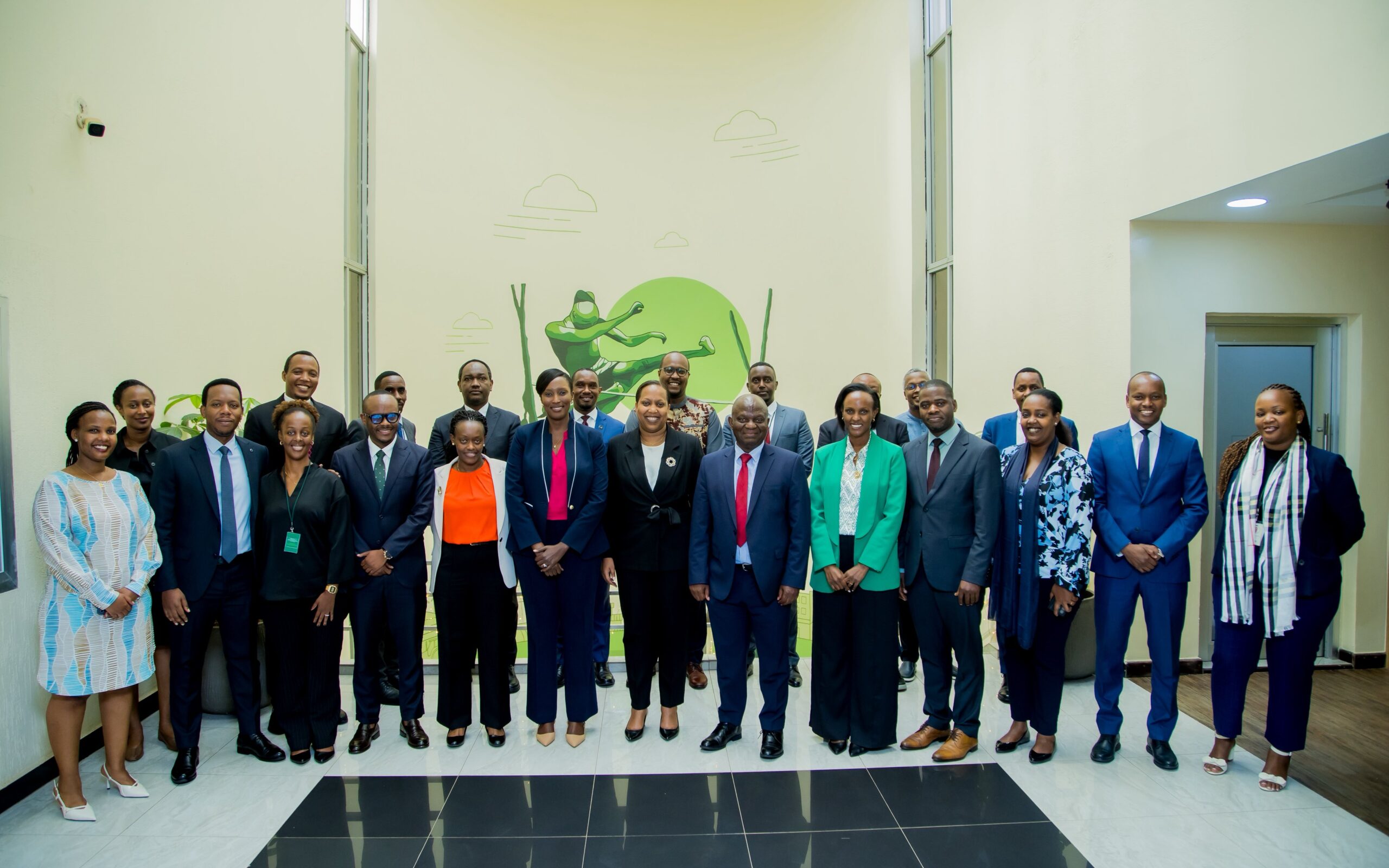 Kampeta Pitchette Sayinzoga hands over BRD leadership to