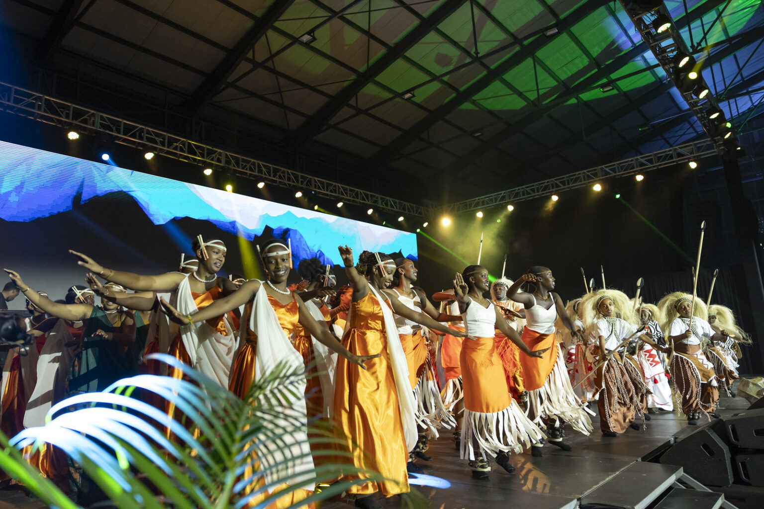 Madamu Jeannette Kagame yitabiriye igitaramo Nyarwanda muri Green Hills ...
