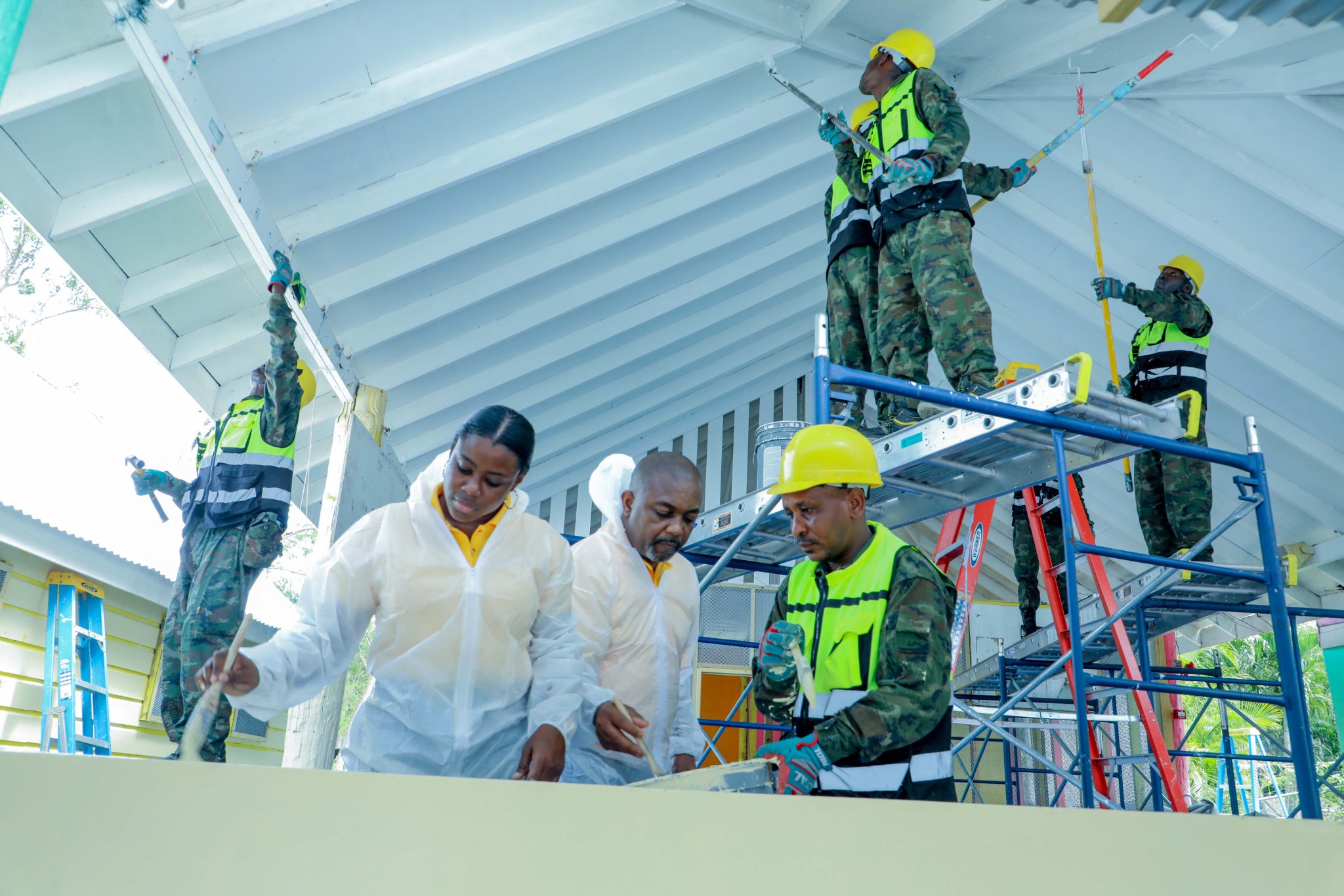 Ingabo z’u Rwanda ziri muri Jamaica zakoze Umuganda